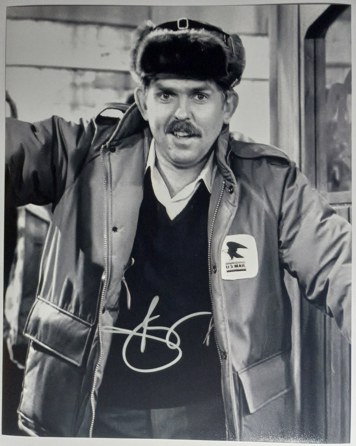 John Ratzenberger – NW Autographs Direct