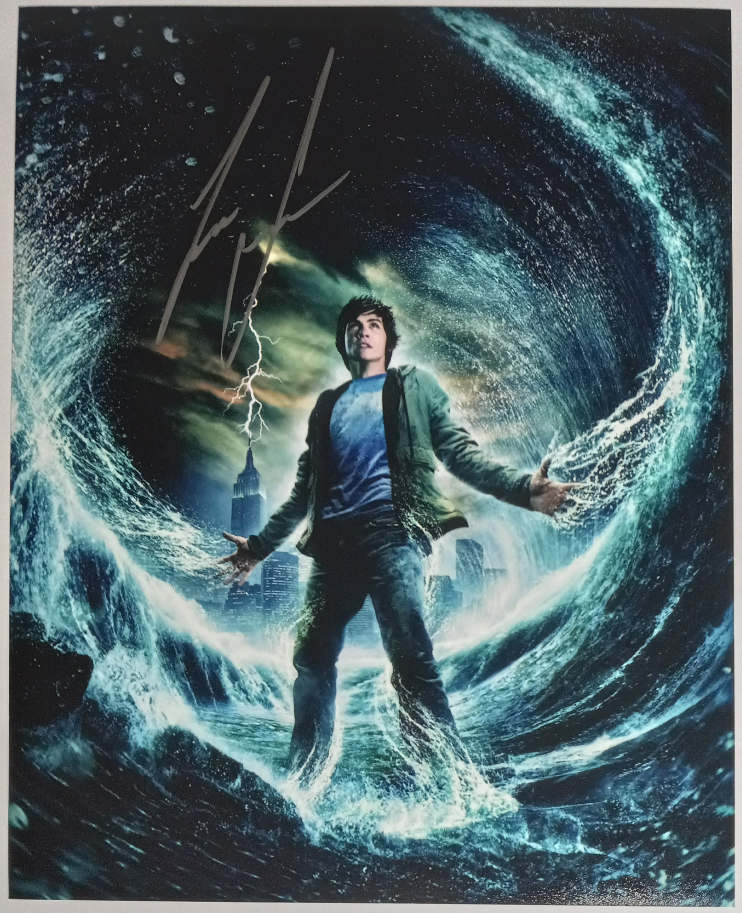 Logan Lerman – NW Autographs Direct